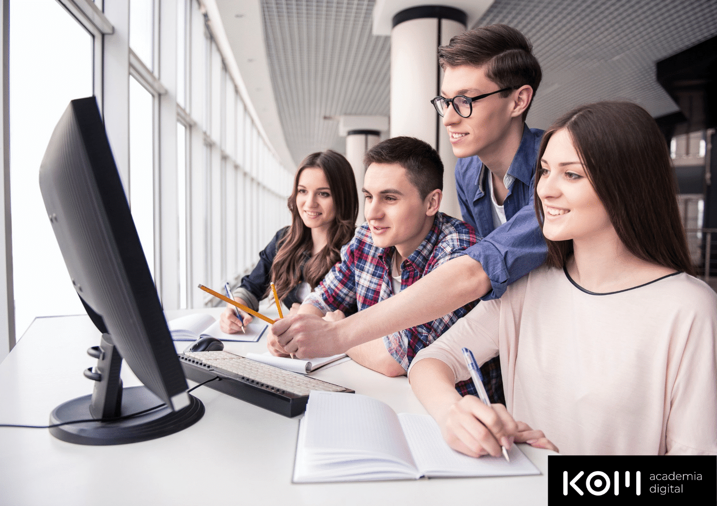 Los Mejores Cursos Online de Community Management para iniciantes | KOM ...